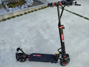 SWALLOW ZERO9 Liteをレビュー！免許なしで公道・坂道がスイスイ走れる電動キックボード