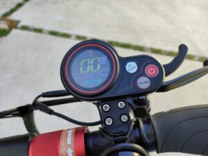 SWALLOW ZERO9 Liteをレビュー！免許なしで公道・坂道がスイスイ走れる電動キックボード