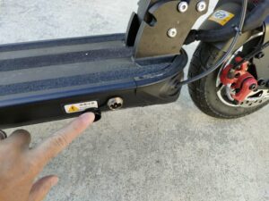 SWALLOW ZERO9 Liteをレビュー！免許なしで公道・坂道がスイスイ走れる電動キックボード