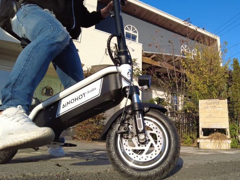 AINOHOTの原付一種 電動キックボード「ECOGO」をレビュー！
