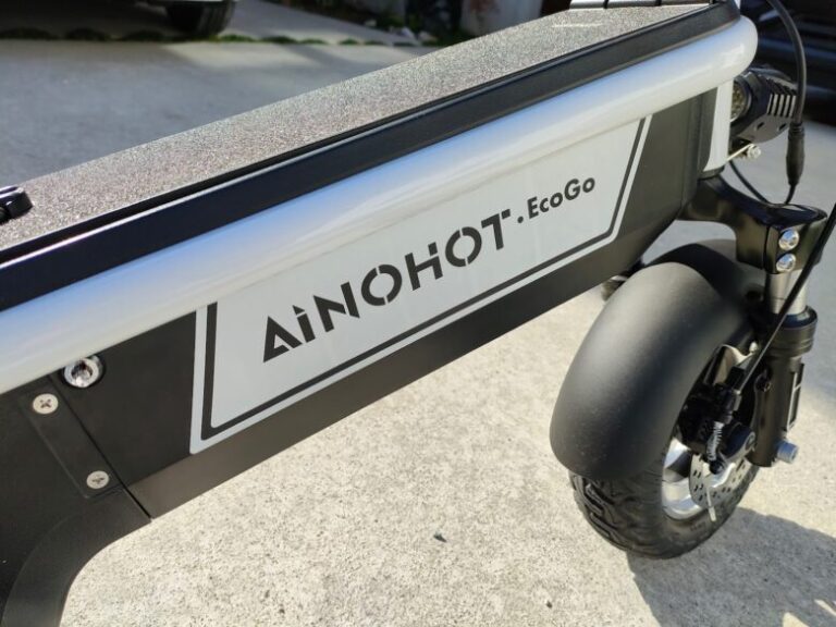 AINOHOTの原付一種 電動キックボード「ECOGO」をレビュー！