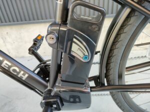 ペルテック「TDA-207Zplus＋」をレビュー！通勤・通学に最適の電動アシスト自転車